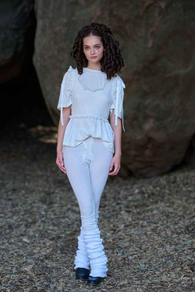 The Ivory Girlfriend Tee – Selkie