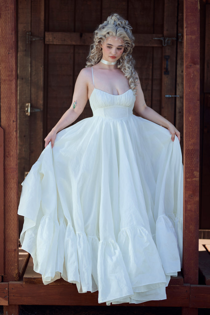 The Ivory Organdy Destination Gown – Selkie